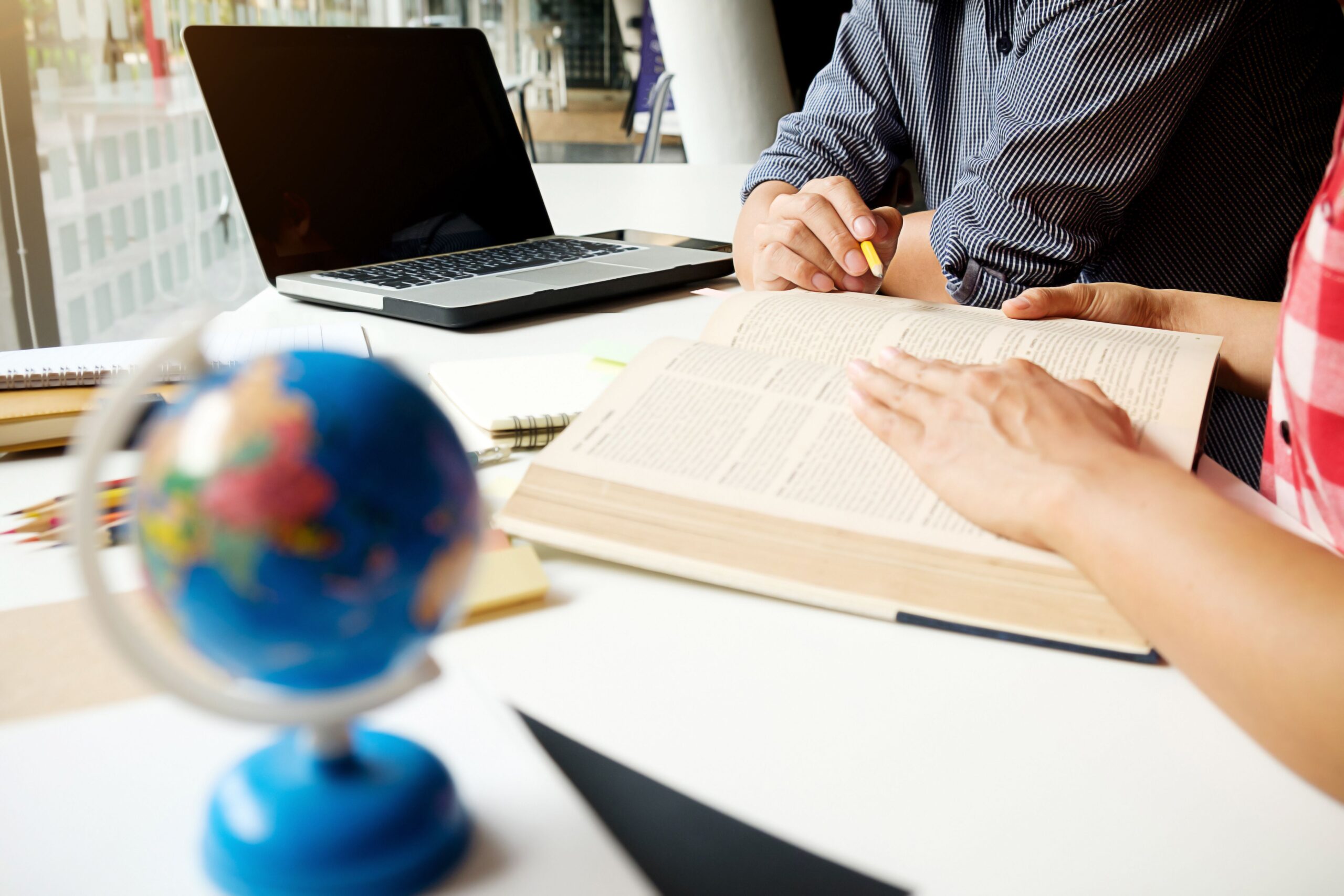 Conférence de Dr. Jean-Louis CHISS ≪La didactique du français et des ...